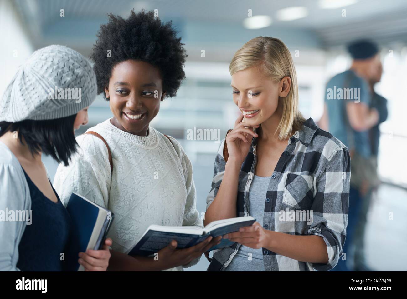 Did you study this a chapter. A group of college students looking at a ...