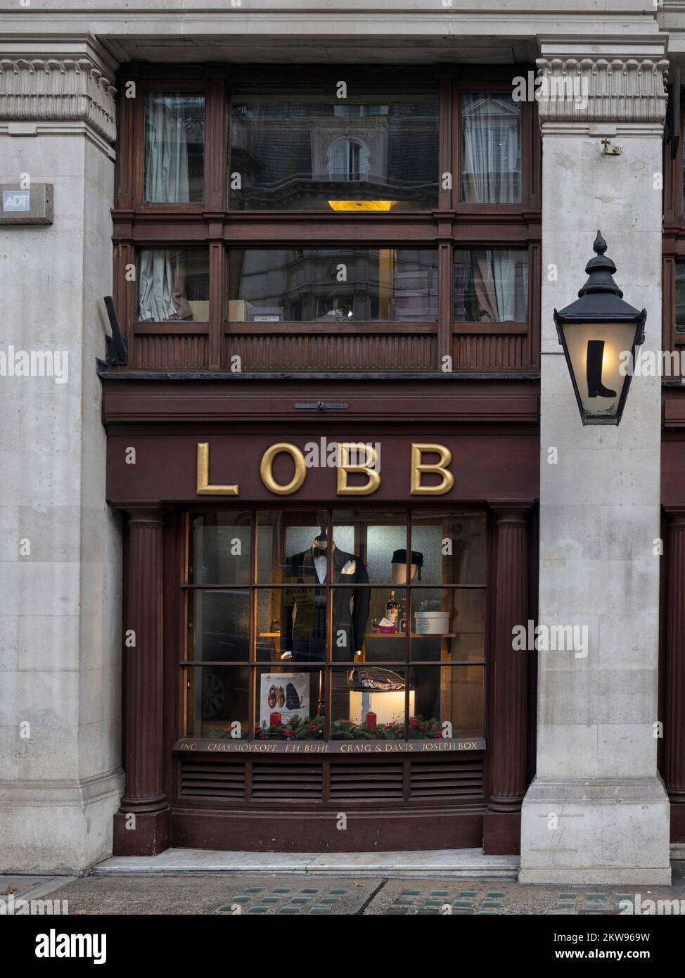 LONDON, UK - NOVEMBER 16, 2022: Exterior view of window of John Lobb ...