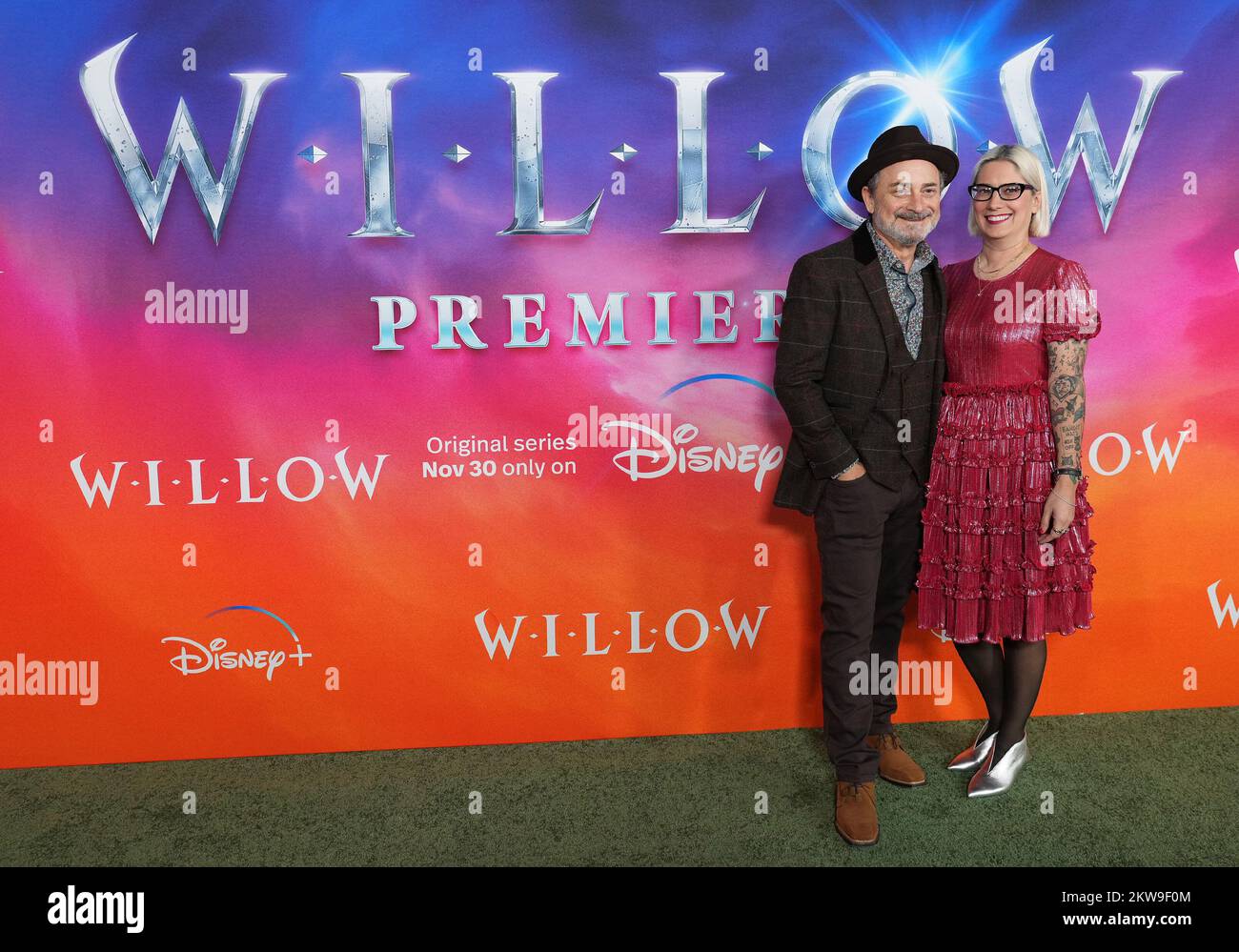 Los Angeles, USA. 29th Nov, 2022. (L-R) Kevin Pollak and Jaime Fox ...
