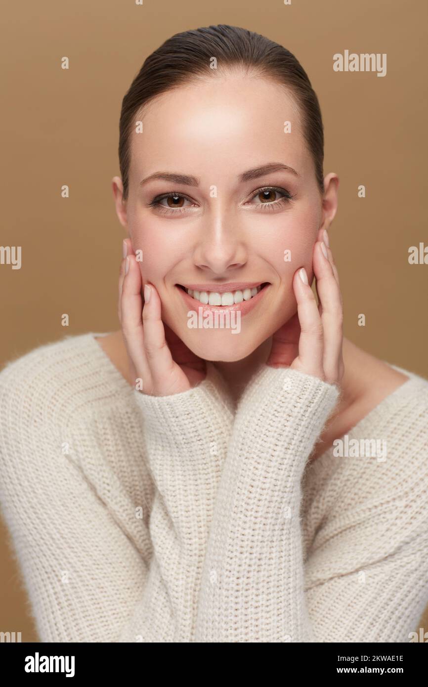 Mean face hi-res stock photography and images - Alamy