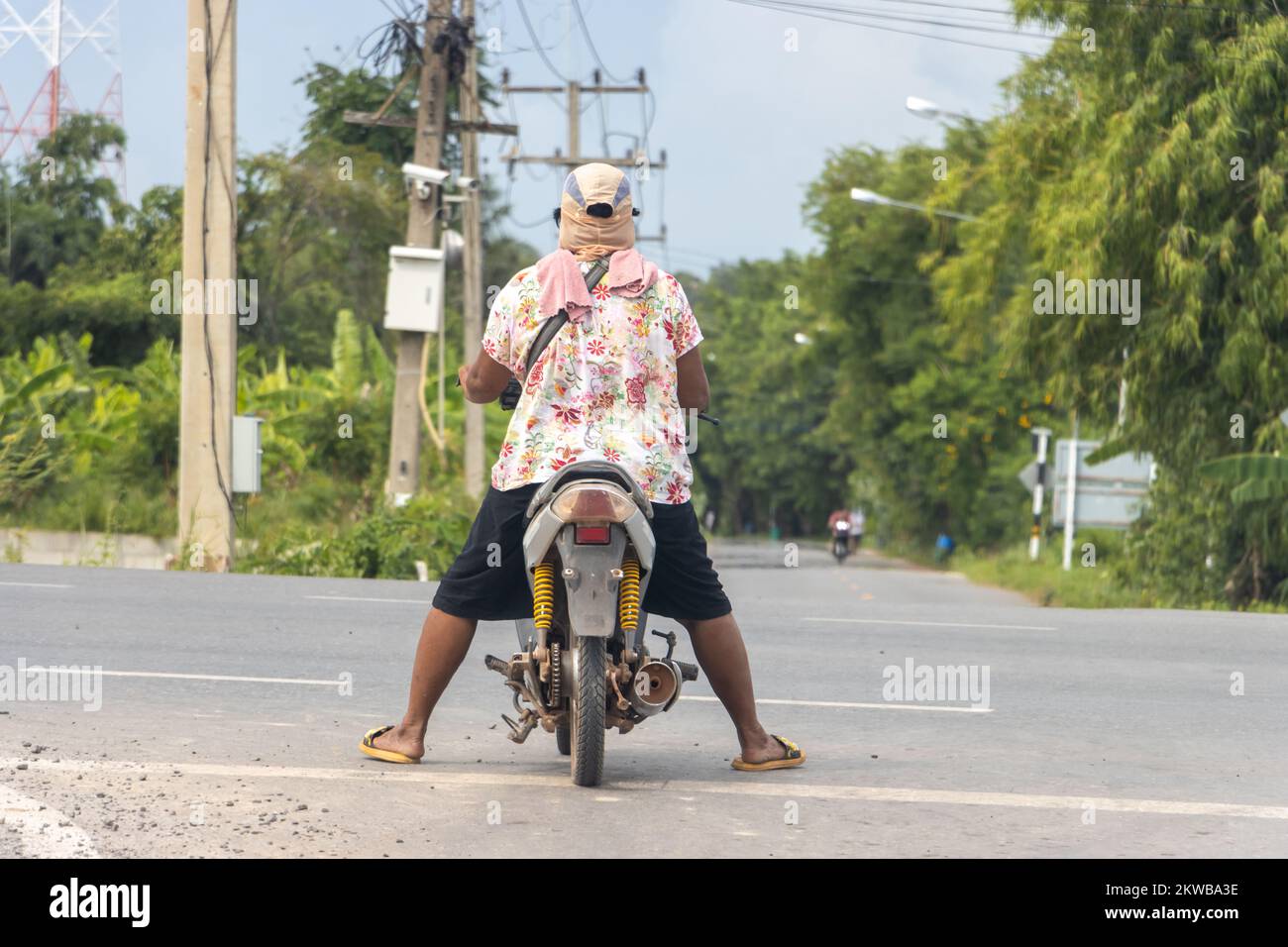 Urban intersection perspective hi-res stock photography and images - Alamy