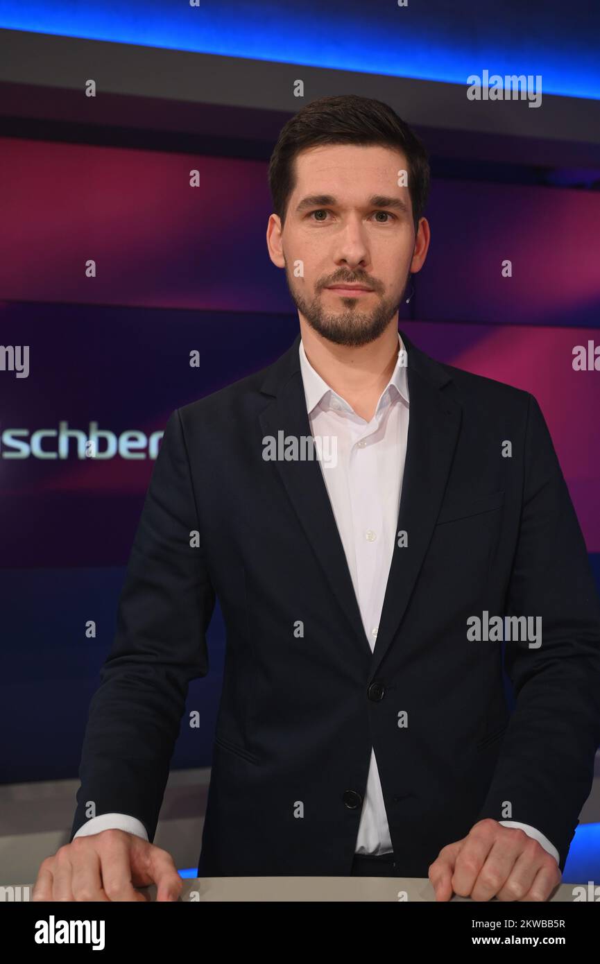 Cologne, Germany. 29th Nov, 2022. The journalist Vassili Golod, Ukraine ...