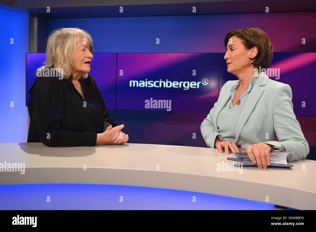 Cologne, Germany. 29th Nov, 2022. Feminist and journalist Alice ...