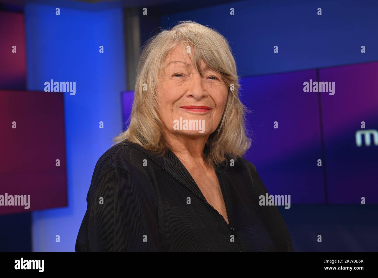 Cologne, Germany. 29th Nov, 2022. Feminist and journalist Alice ...