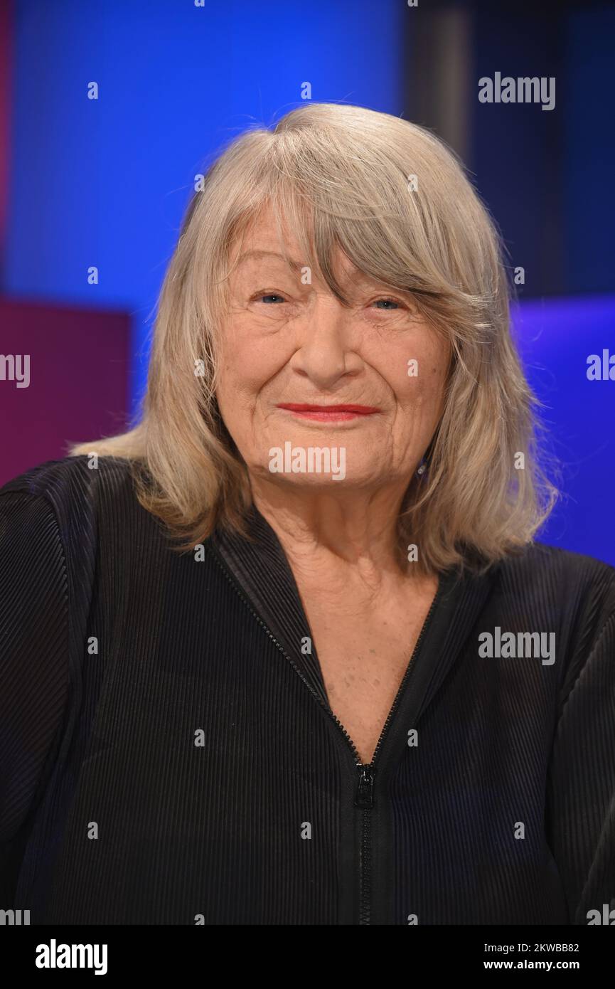 Cologne, Germany. 29th Nov, 2022. Feminist and journalist Alice ...