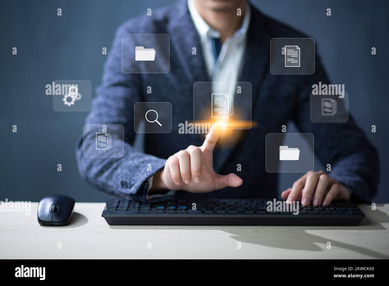 Files archiving hi-res stock photography and images - Alamy