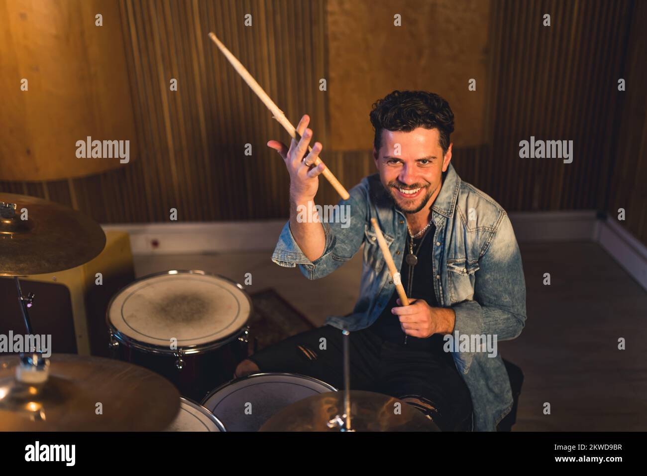 Bearded drummer hi-res stock photography and images - Alamy