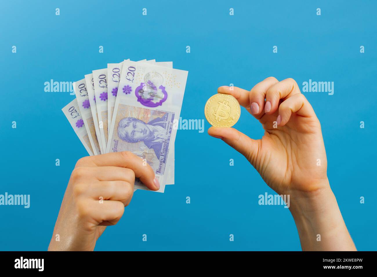 Close up woman's hands with money British pounds. Business and Finances ...