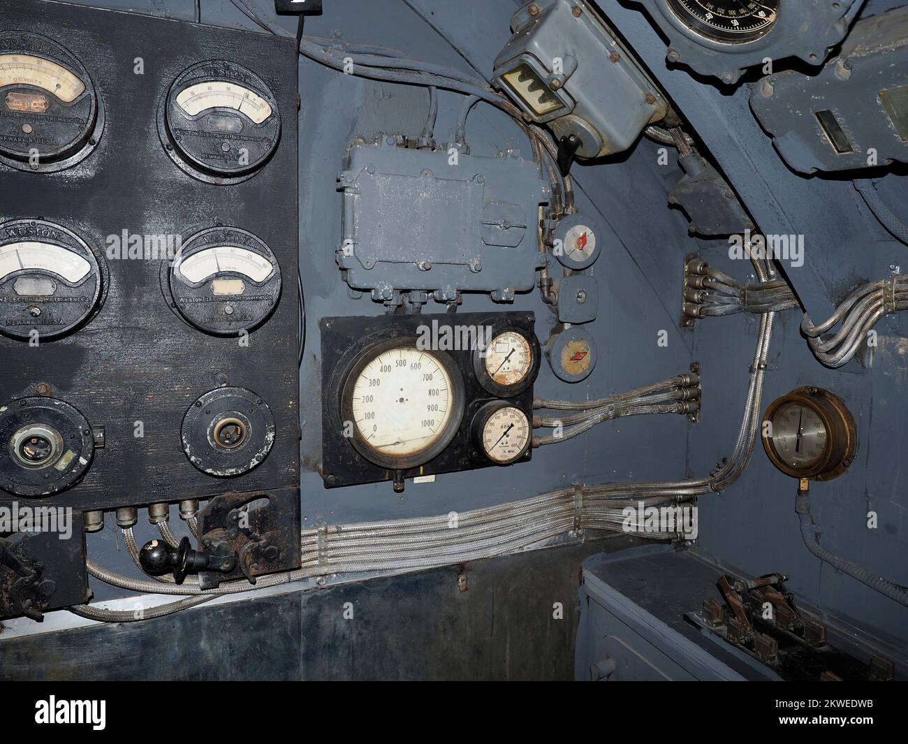 inside ii world war submarine control room detail Stock Photo - Alamy