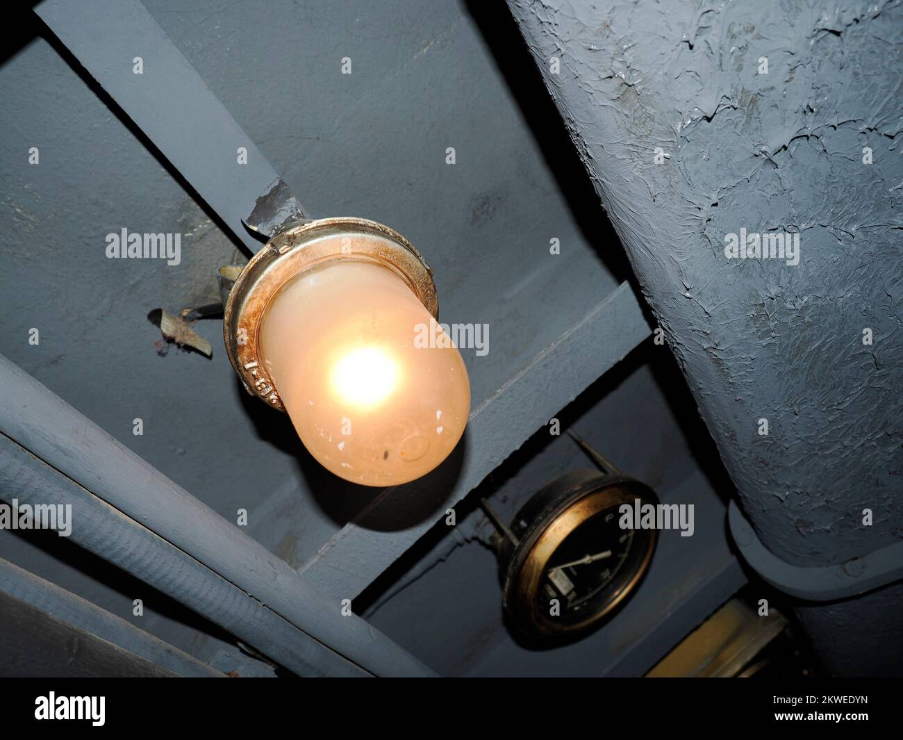 inside ii world war submarine control room detail Stock Photo - Alamy