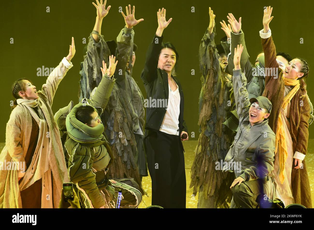 Hong Kong actor and singer Ekin Cheng held the last concert at Hong ...
