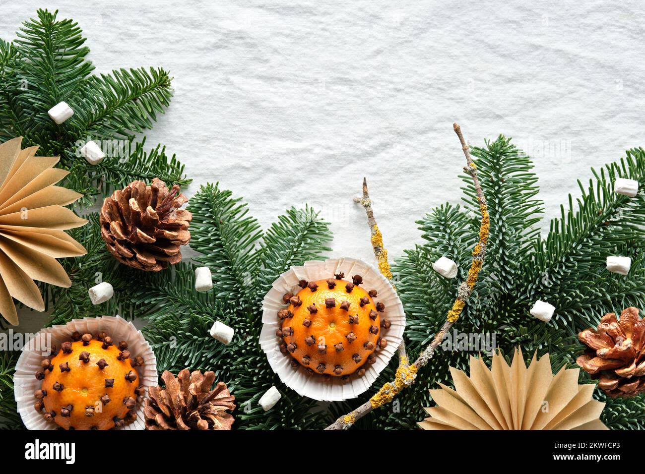 Fragrant pomander balls handmade from tangerines with cloves. Handmade ...