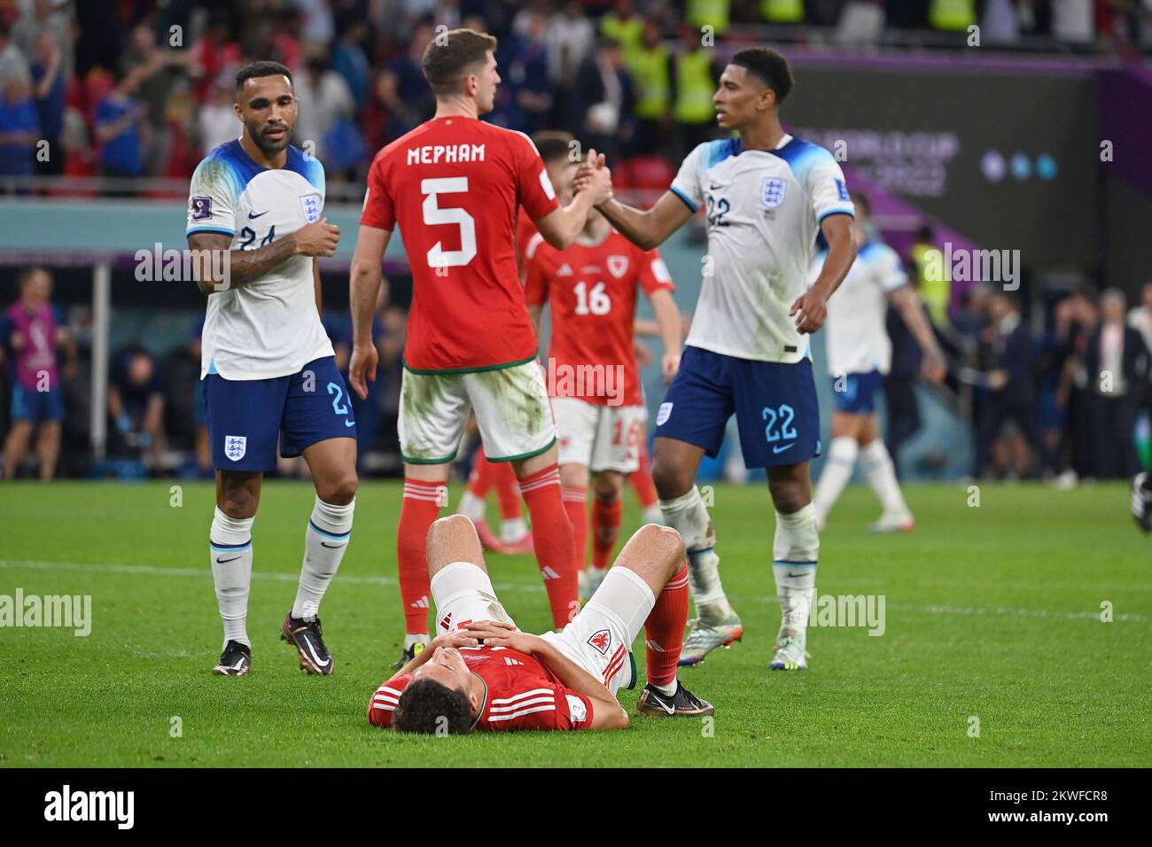 Doha, Katar. 29th Nov, 2022. AMPADU Ethan (WAL) on ground ...