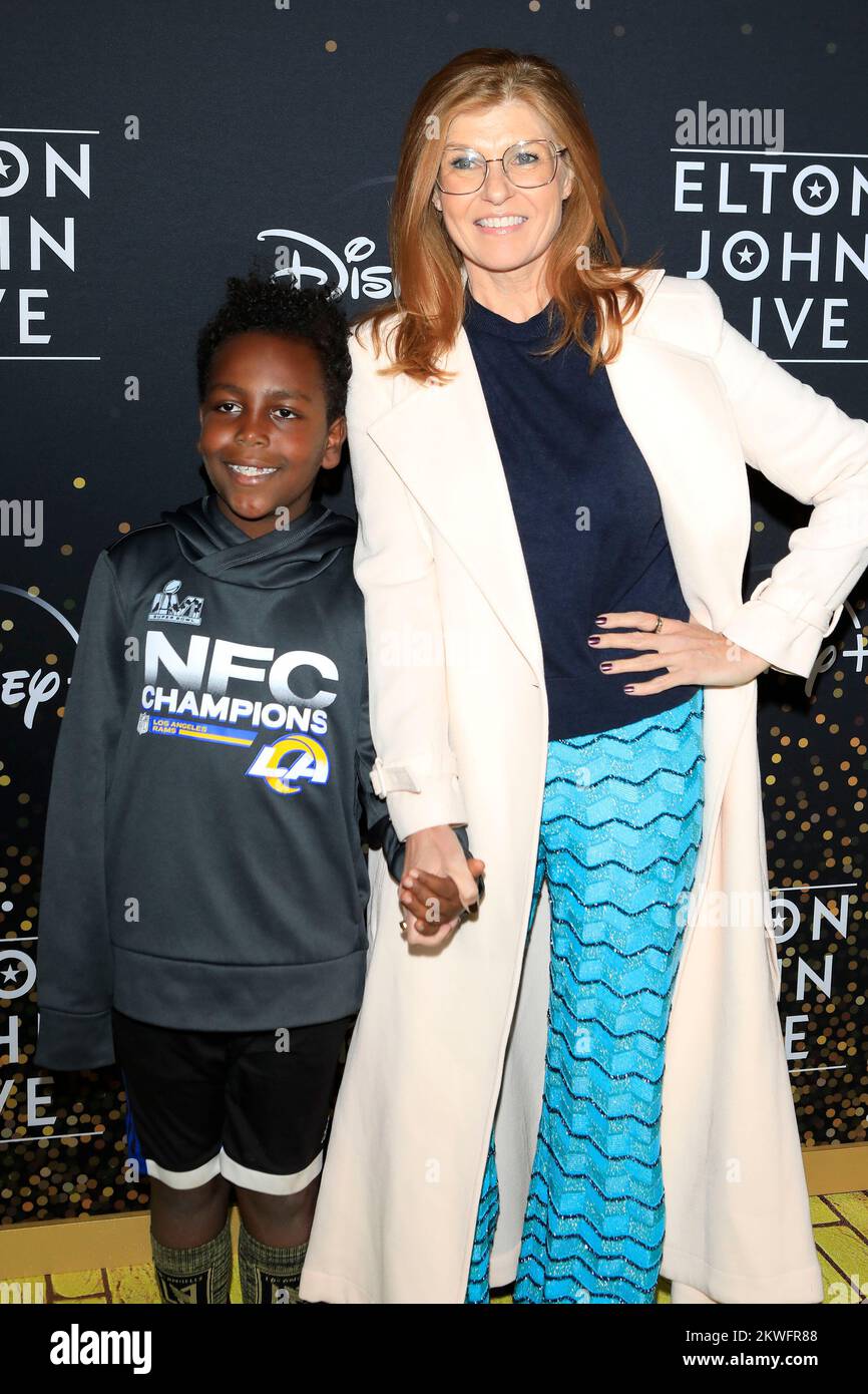 LOS ANGELES - NOV 20: Eyob Britton, Connie Britton at the Elton John ...