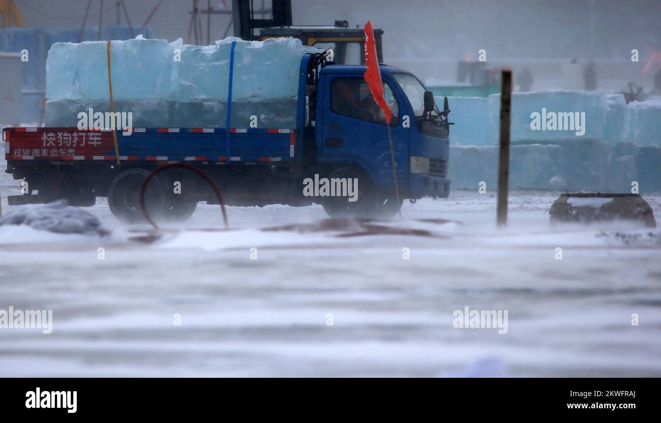 The ice construction of the 24th Harbin Ice-Snow World has begun in ...