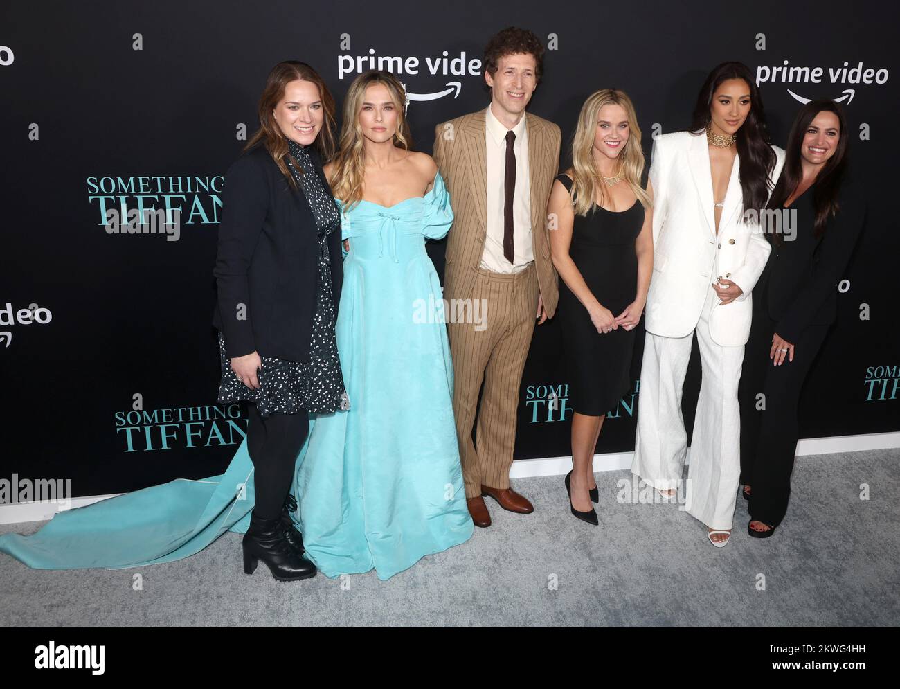 Los Angeles, California - 29 November 2022 - Julie Rappaport, Zoey ...