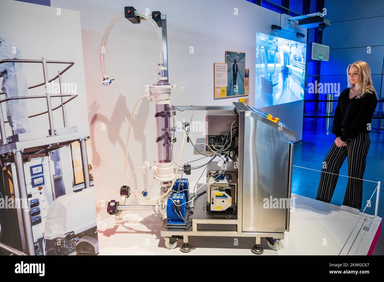 London, UK. 30th Nov, 2022. Filtration and other equipment used by ...