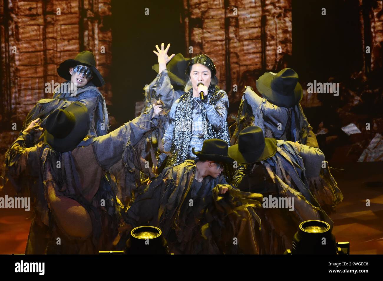 Hong Kong actor and singer Ekin Cheng held the last concert at Hong ...