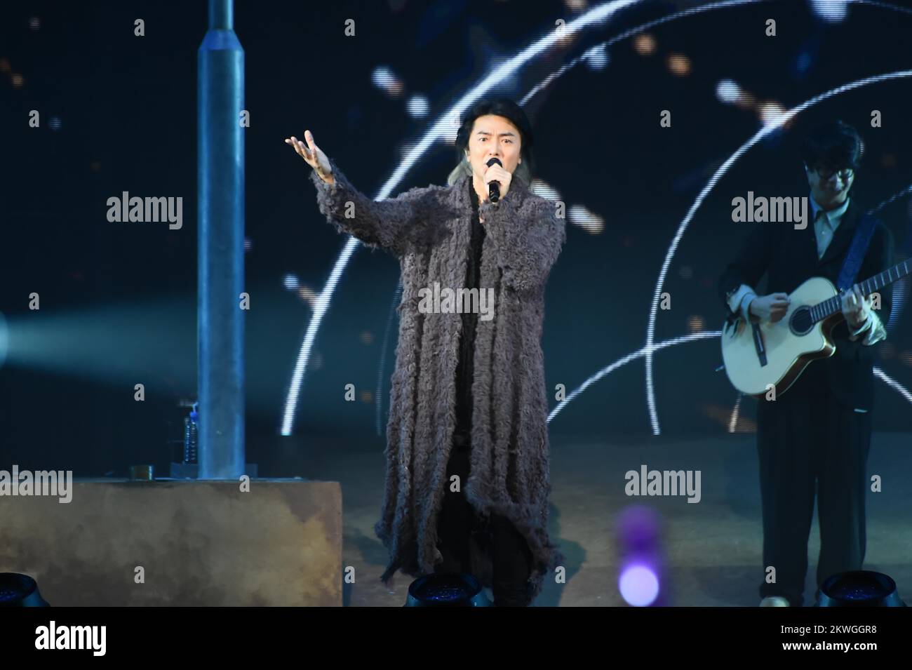 Hong Kong actor and singer Ekin Cheng held the last concert at Hong ...