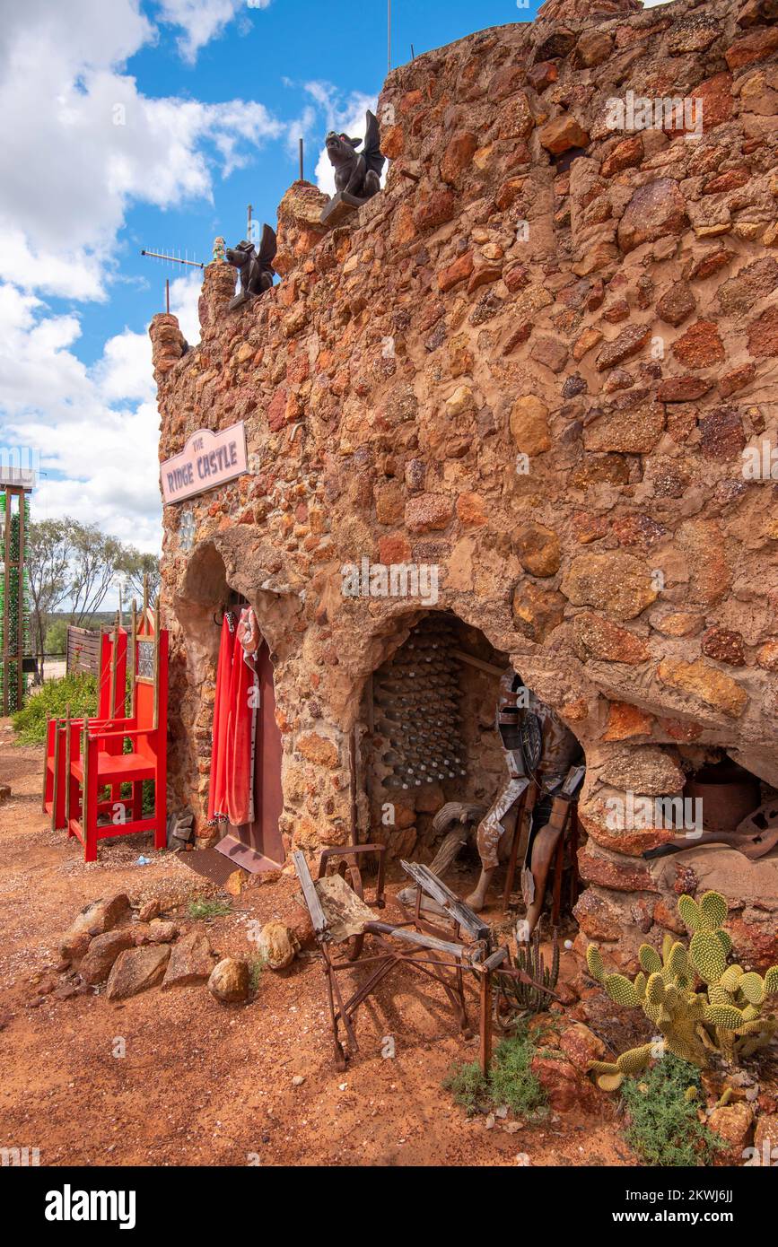 Opal mine lightning ridge hi-res stock photography and images - Alamy
