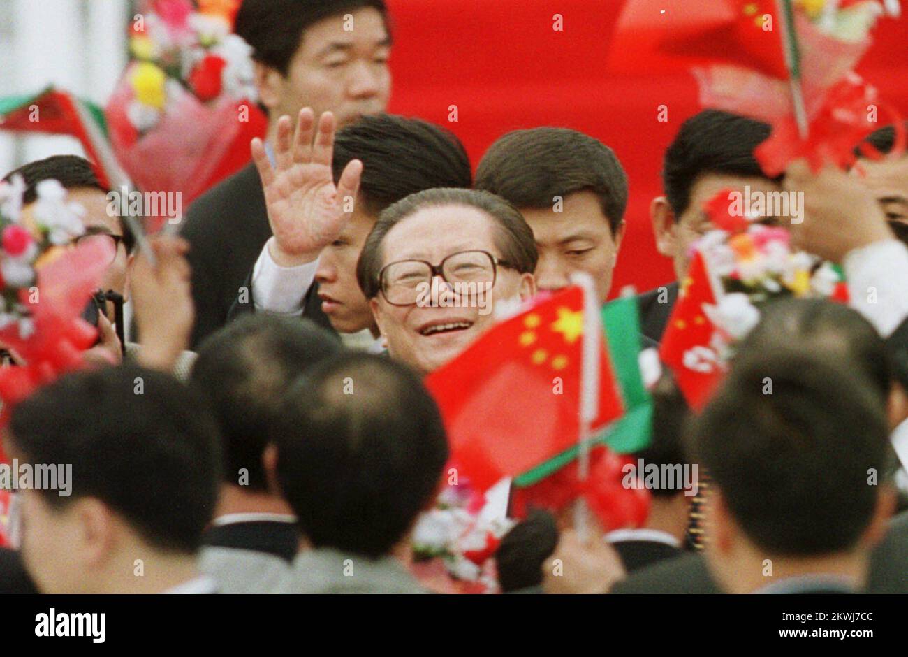 President Jiang Zemin arrives at Macau Airport to celebrate the first ...