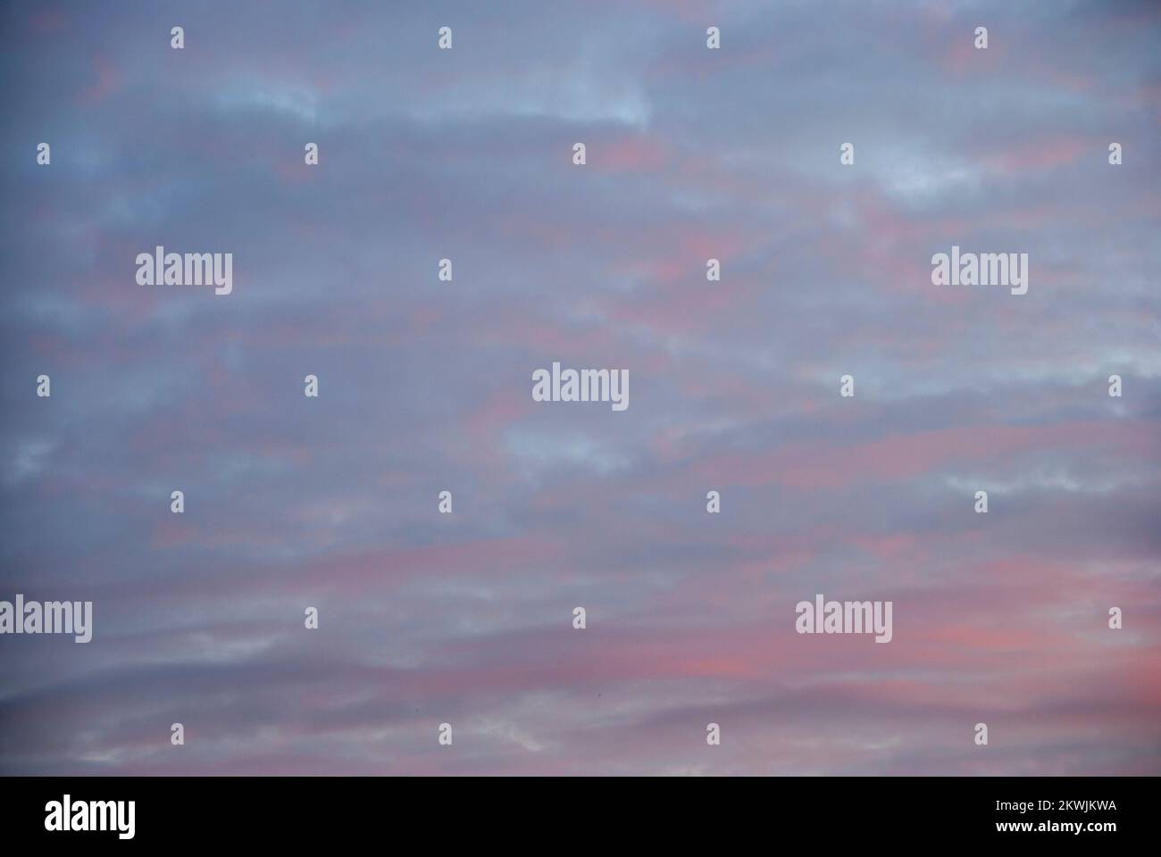 Purple stratus clouds hi-res stock photography and images - Alamy