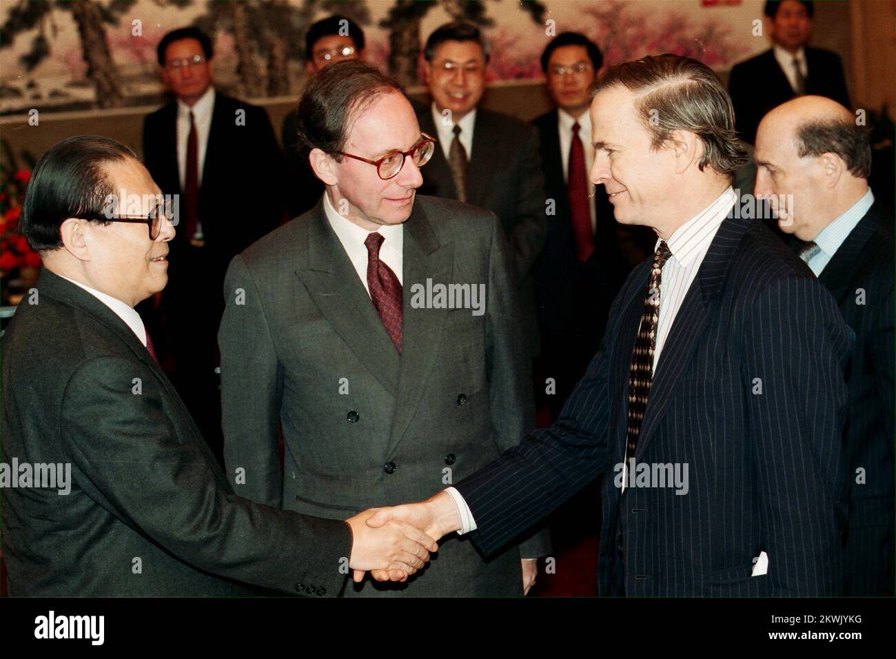 British Foreign Secretary Mr Malcolm Rifkind (second from left ...