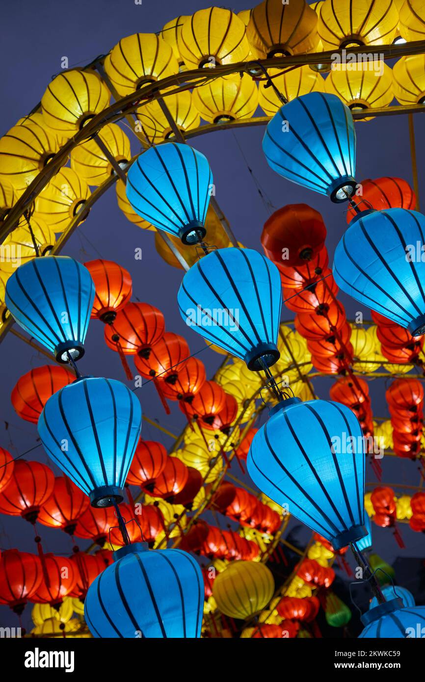 Lantern displays hi-res stock photography and images - Alamy