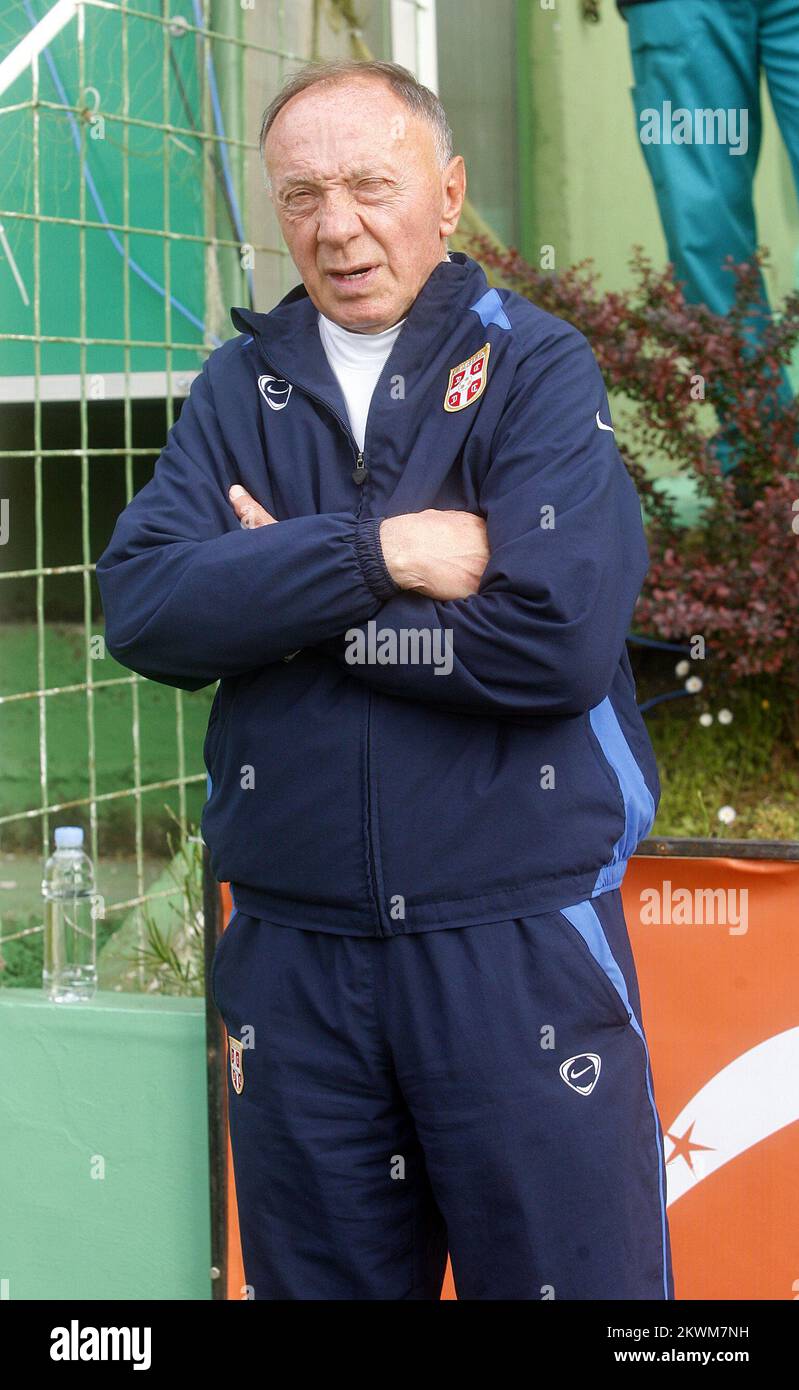 Milovan Djoric, Serbia Under 17 coach Stock Photo - Alamy