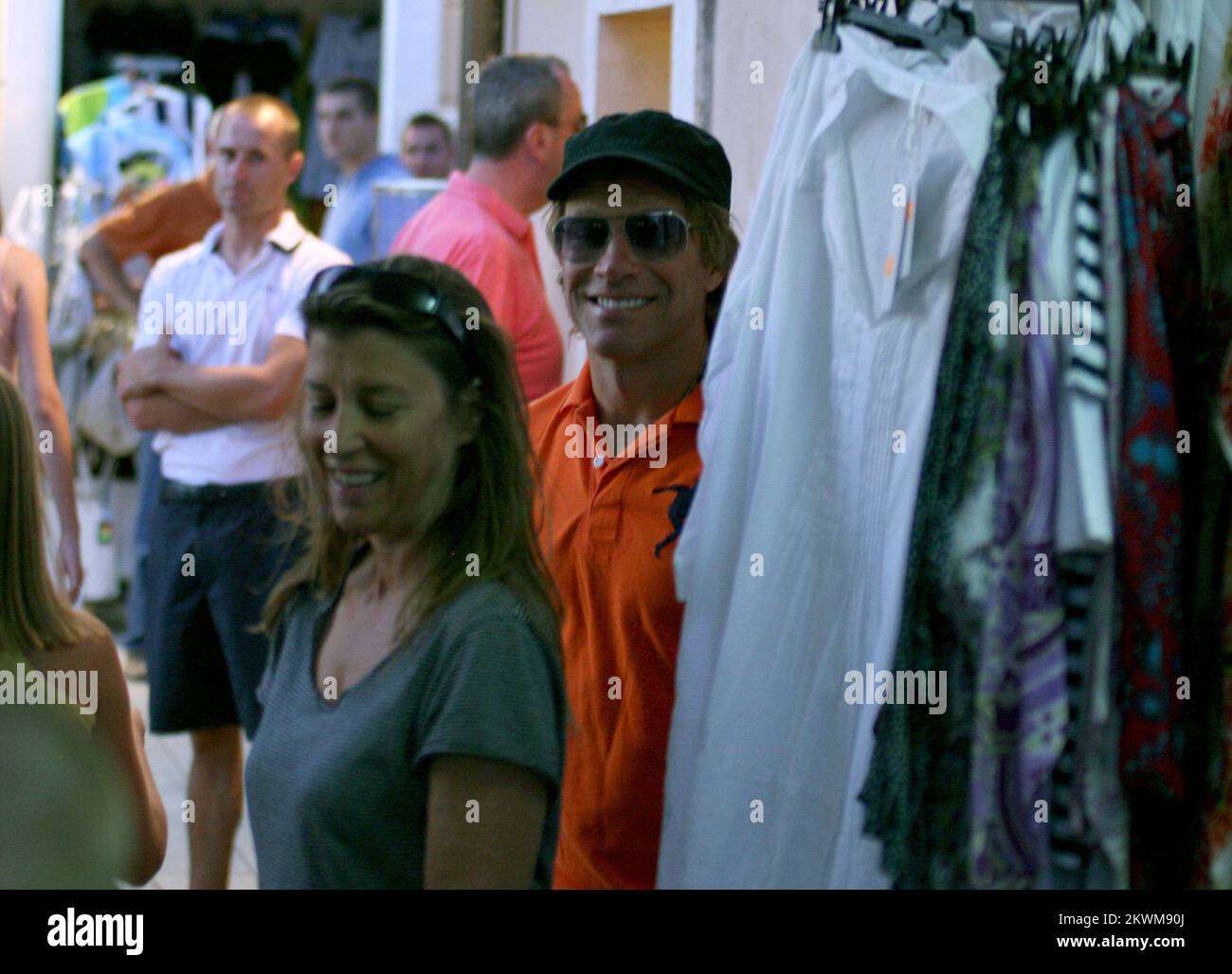 Jon Bon Jovi and his family, wife Dorothea, sons Jesse, Jacob, and ...