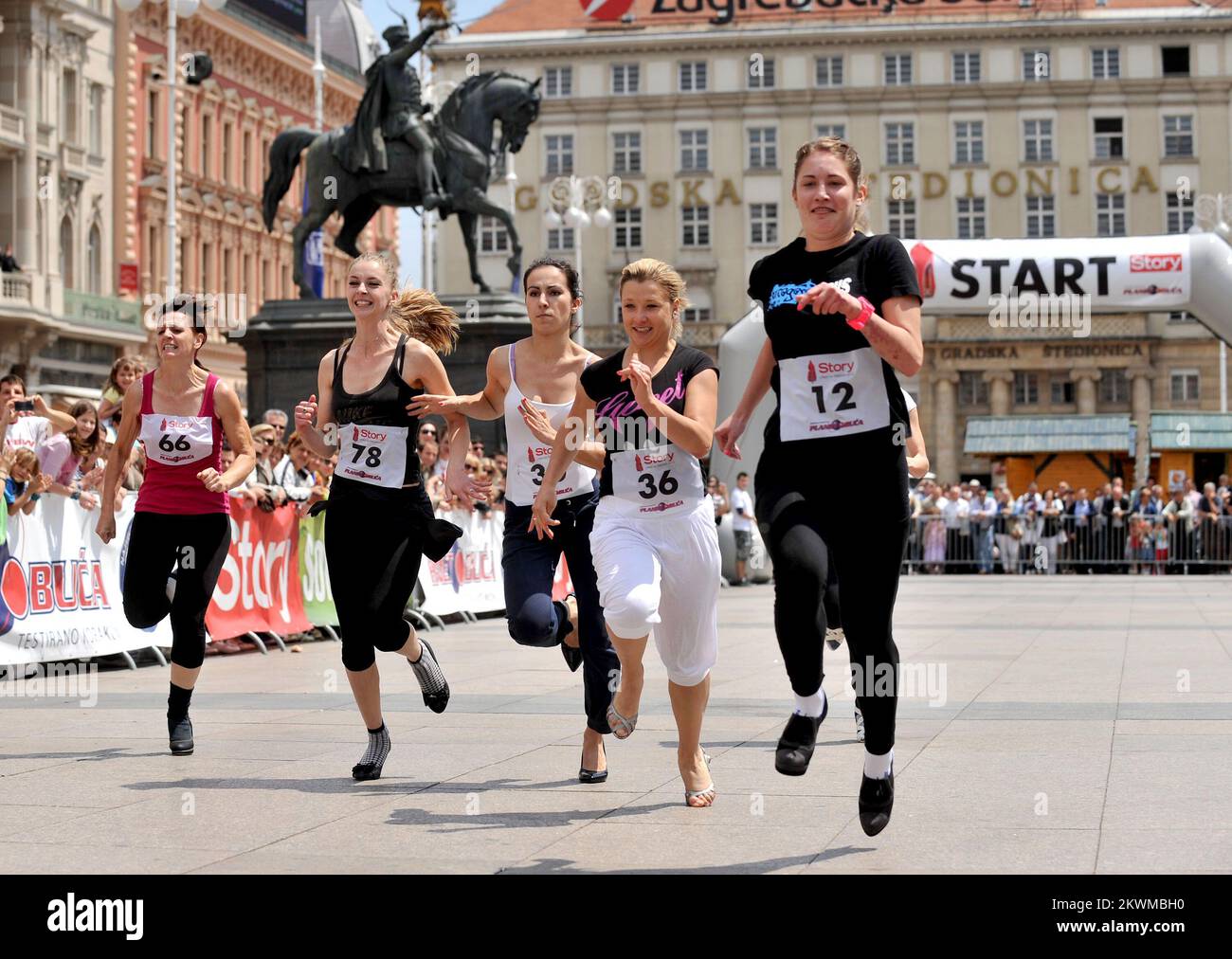 Running high heels hi-res stock photography and images - Alamy
