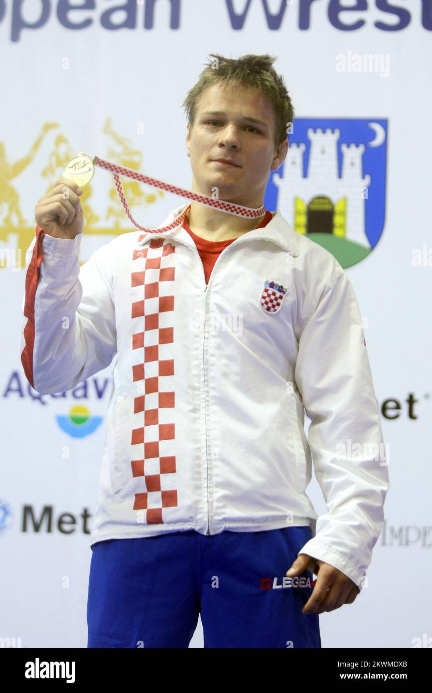 Zagreb, Croatia: Dominik Etlinger from Croatia poses on the podium ...