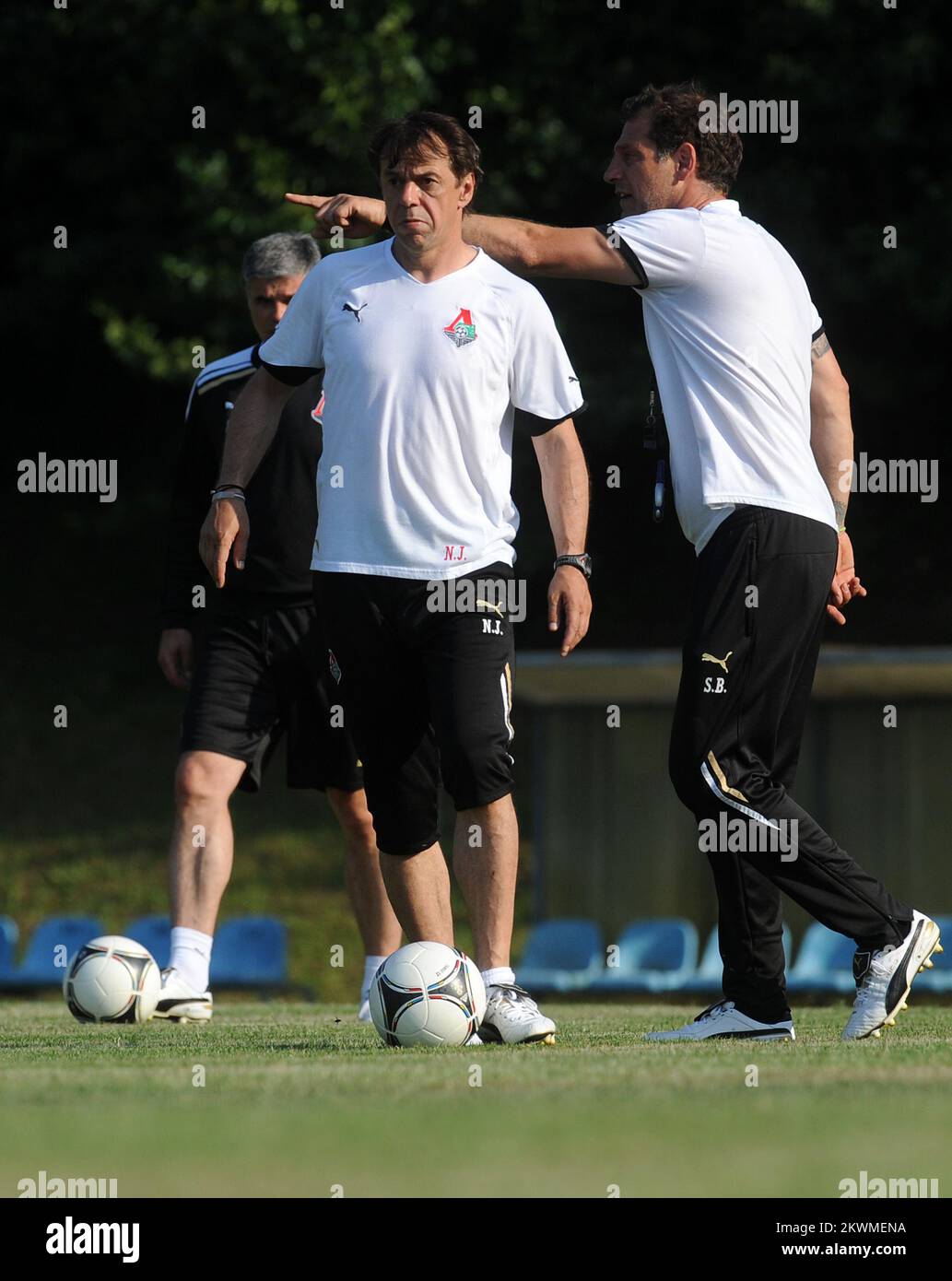 Aljosa asanovic coach hi-res stock photography and images - Alamy