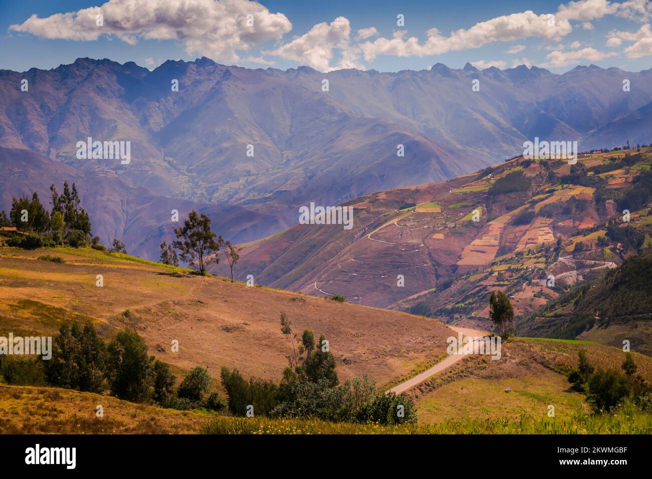 Country Road, mountain pass in Huascaran, Cordillera Blanca, Ancash ...