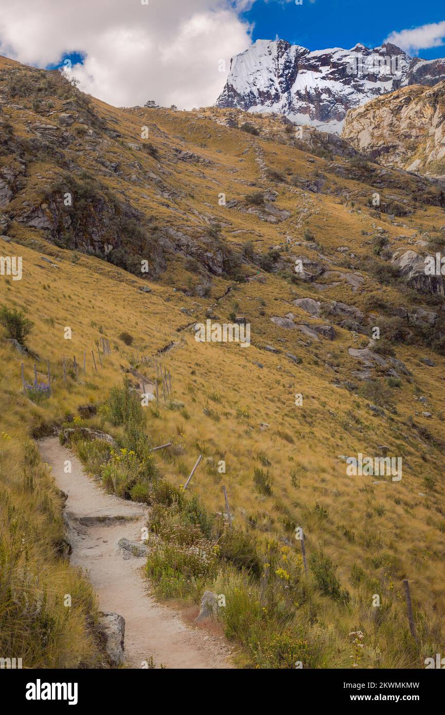 Trekking path, mountain pass in Huascaran, Cordillera Blanca, Ancash ...