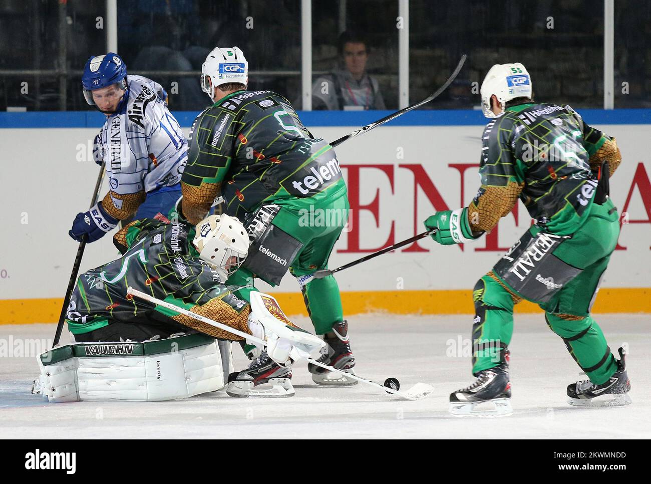 14.09.2012., Arena, Pula, Croatia - EBEL league, Arena Ice Fever, KHL ...