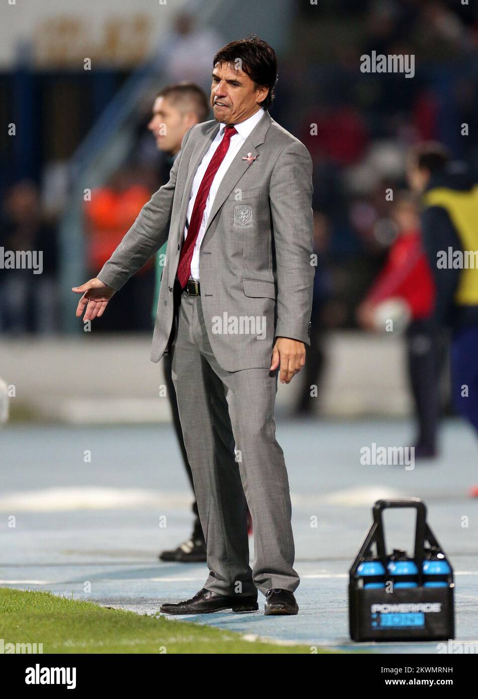 World cup qualifiers wales hi-res stock photography and images - Alamy