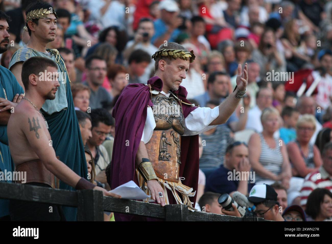 15.06.2013: Pula - 12th crown Festival Pula Superiorum - festival of ...