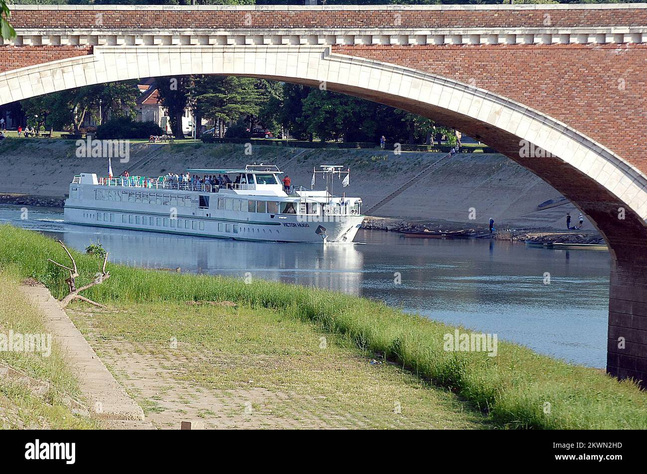 82 meters hi-res stock photography and images - Alamy