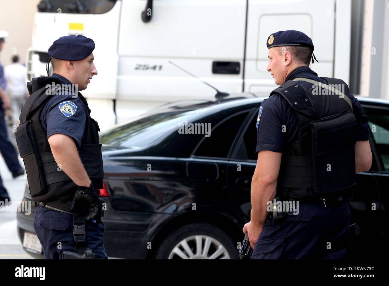 Picassos works hi-res stock photography and images - Alamy