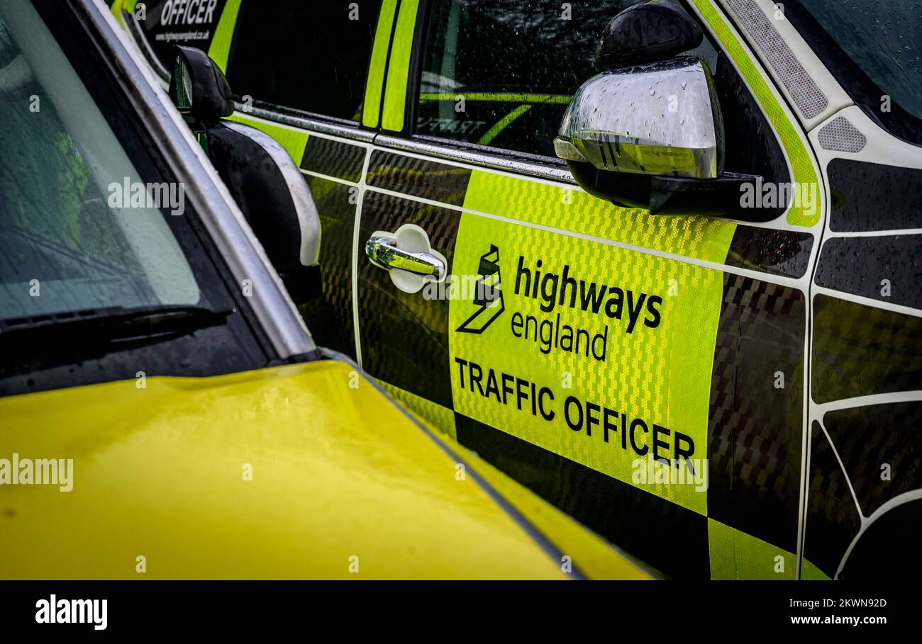 Highways england logo hi-res stock photography and images - Alamy