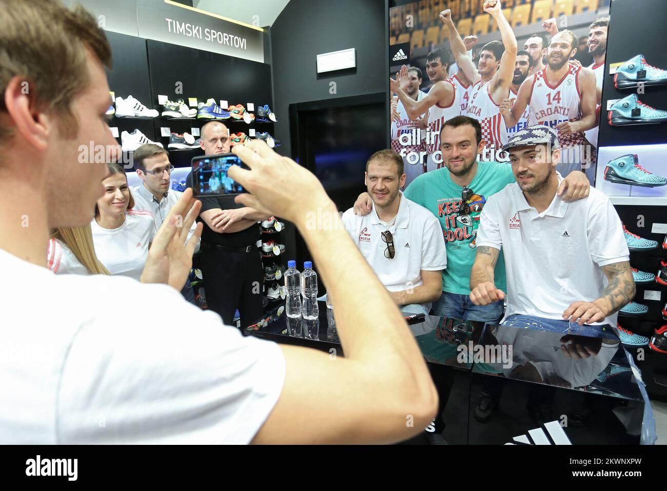 Adidas shirts hi-res stock photography and images - Alamy