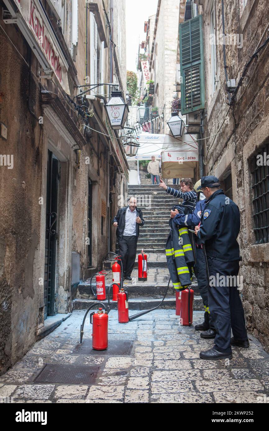 09.10.2013., Dubrovnik - In the lower entrance to the restaurant Lora ...