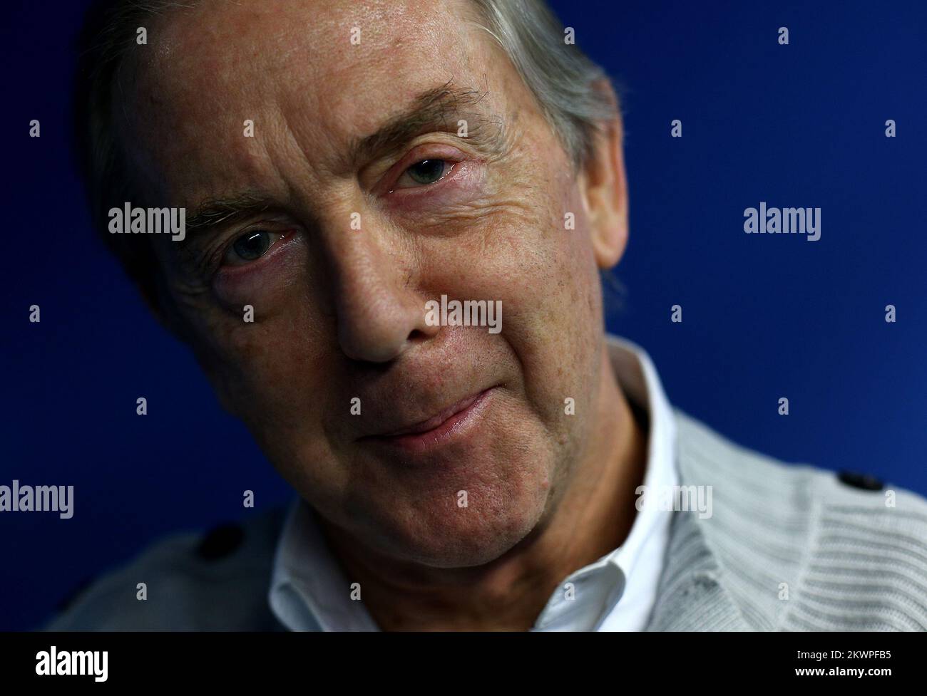 Super vision hi-res stock photography and images - Alamy
