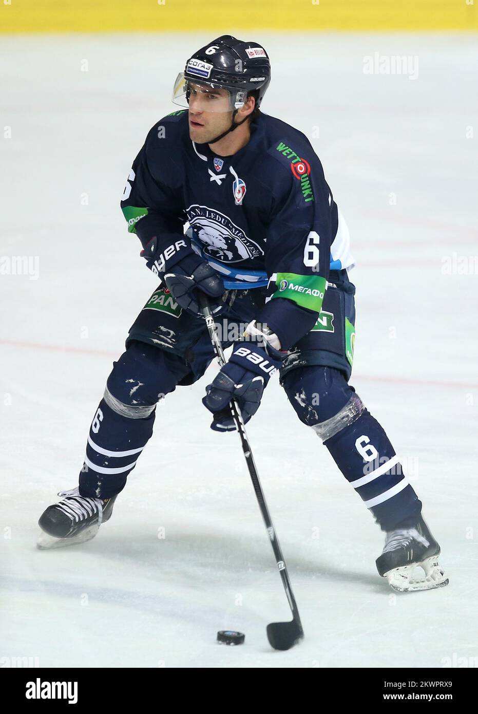 Mark popovic hi-res stock photography and images - Alamy