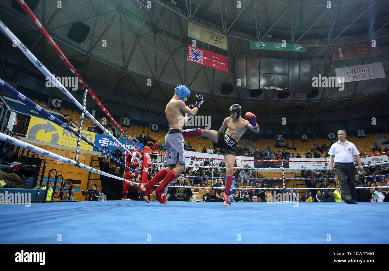 Christmas sports tournament hi-res stock photography and images - Alamy