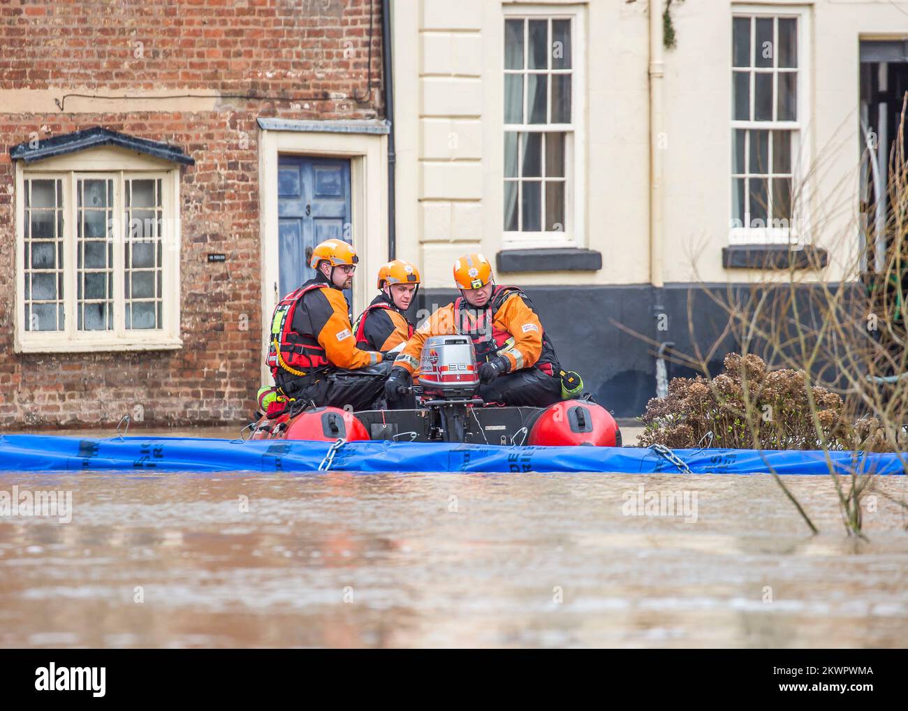 Bewdley, UK. 23rd February, 2022. Emergency services check on residents ...