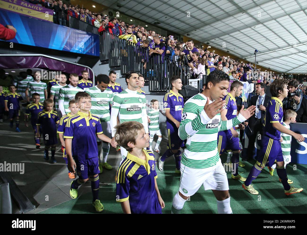 The teams walk out Stock Photo - Alamy
