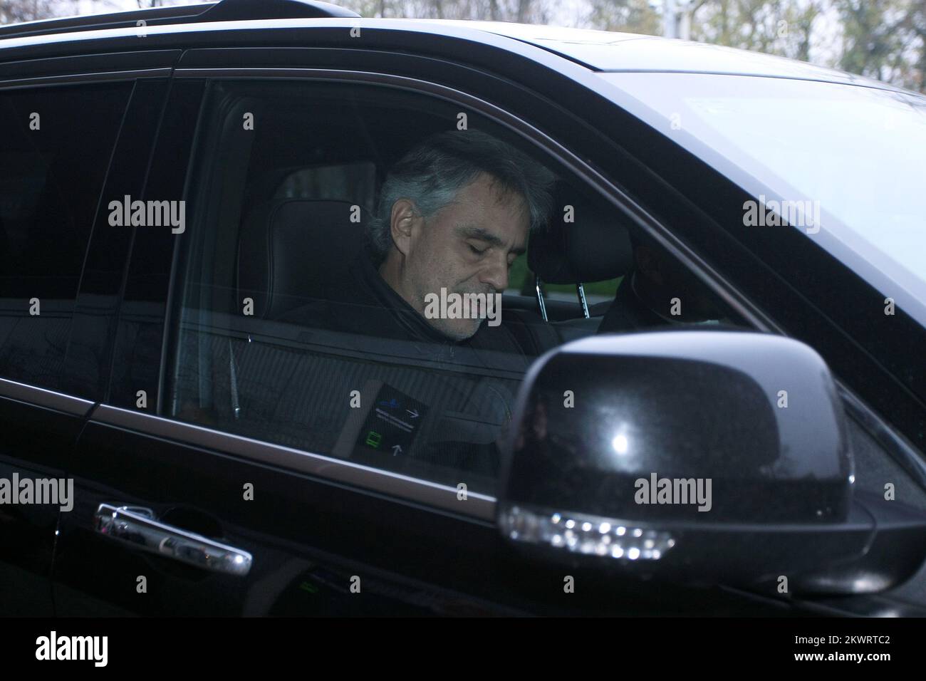 Andrea bocelli and wife veronica hi-res stock photography and images ...