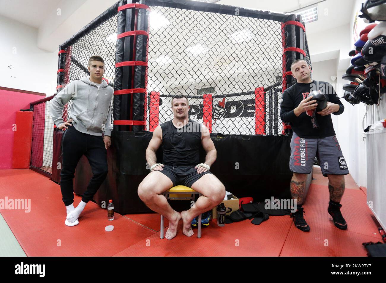 Pejsa hi-res stock photography and images - Alamy